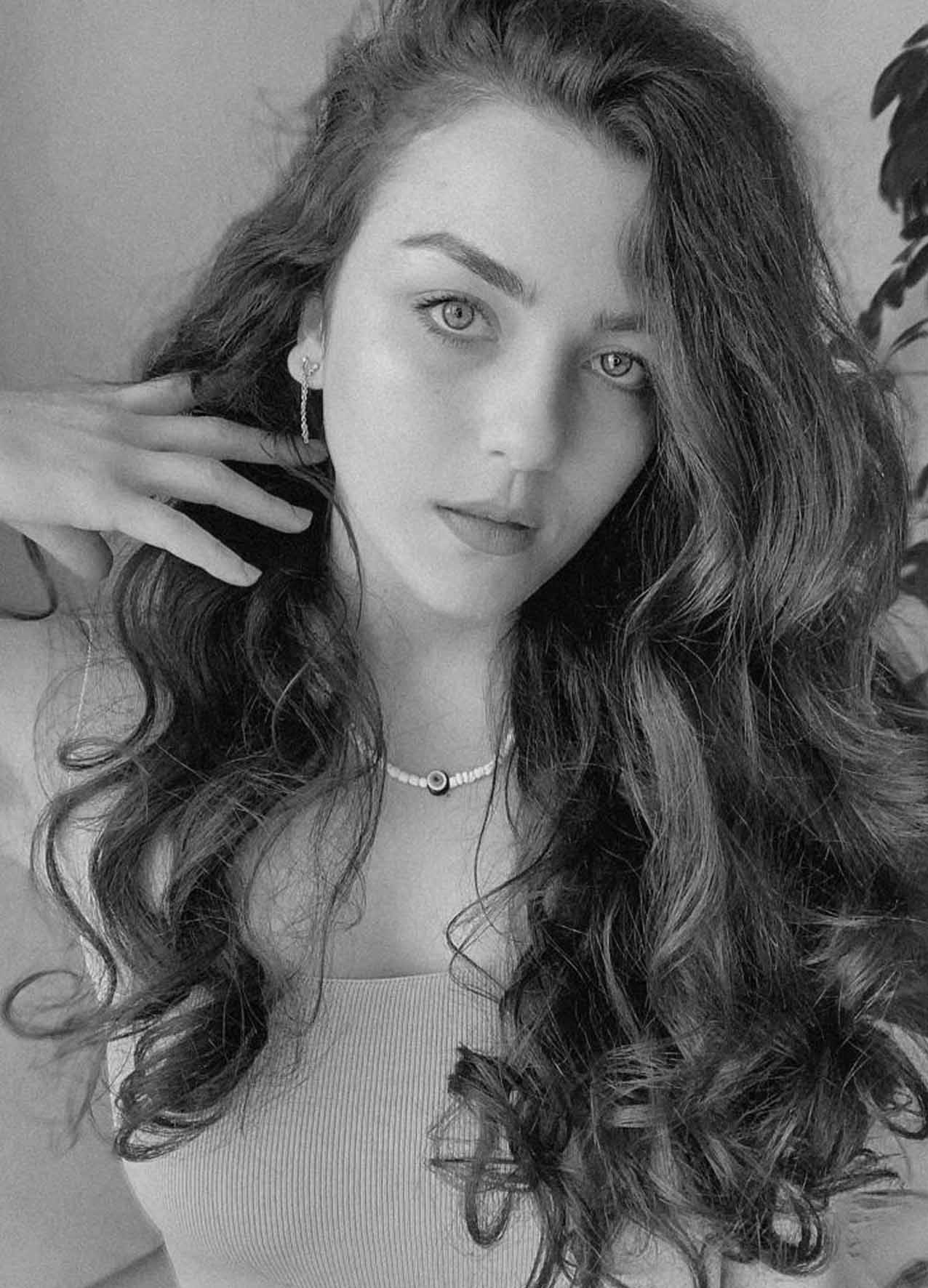 ZEYNEP ÖZTAŞ ZEYNEP ÖZTAŞ